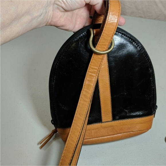 Genesis | Bags | Genesis By Sabina Black And Tan Leather Sling Bag Rare ...